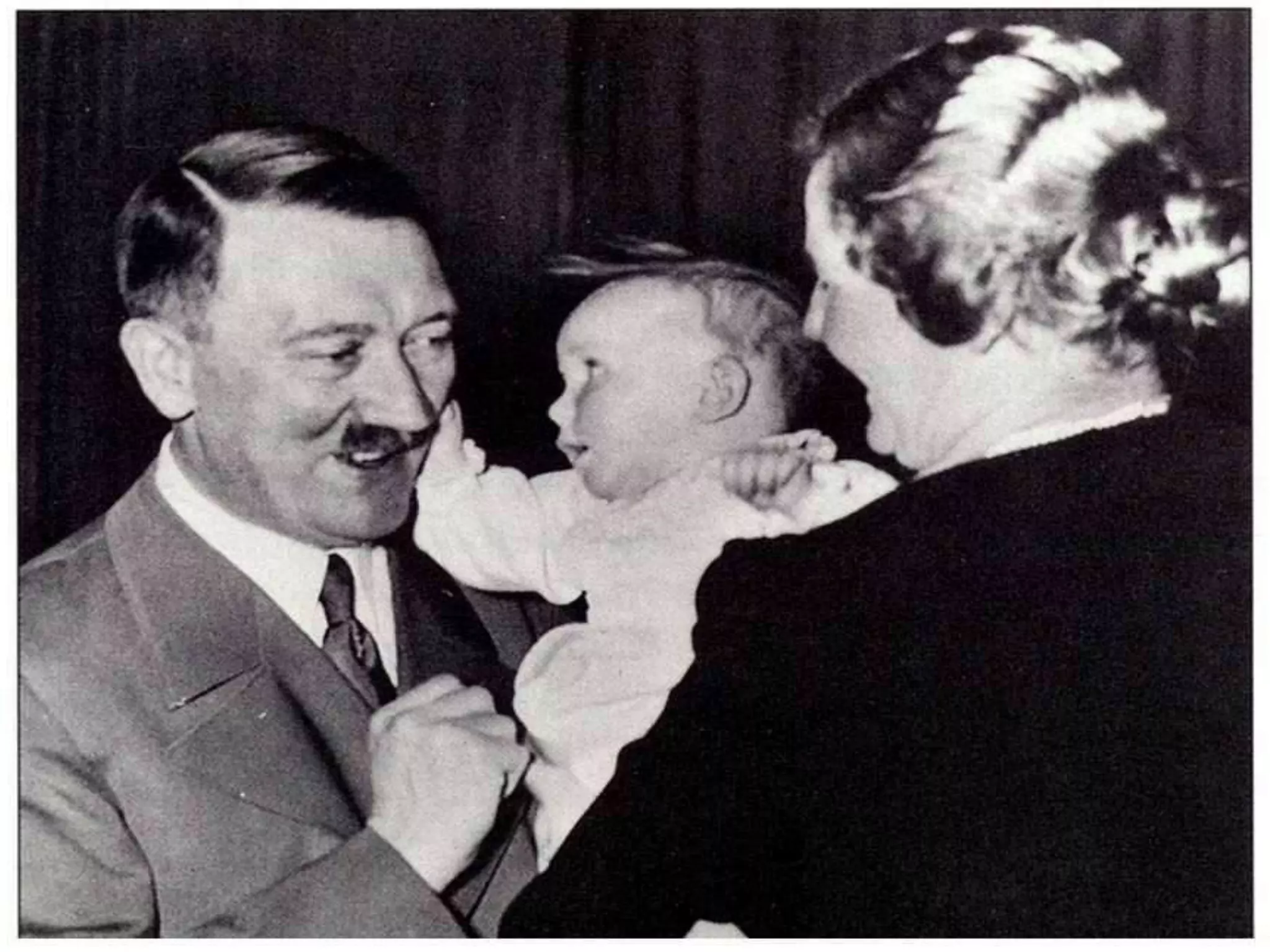 ADOLF HITLER PPT | PPTX