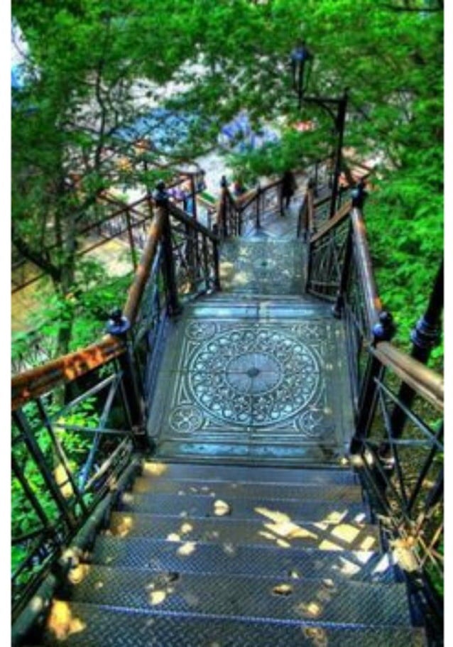 Sydney Australia's Hopscotch Staircase - Nick Tsagaris | PDF