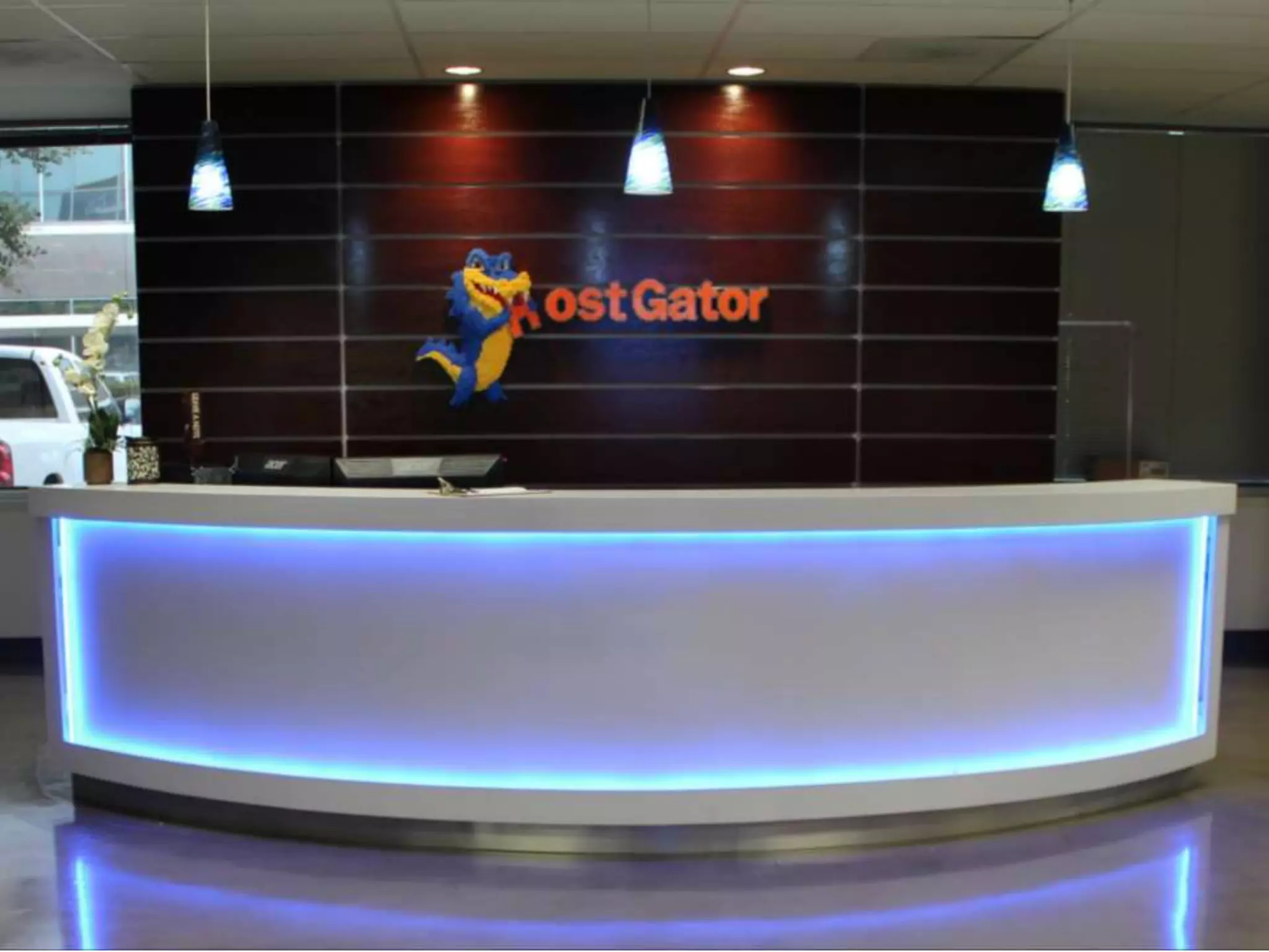 Featured Houston Office Space: HostGator | PPTX