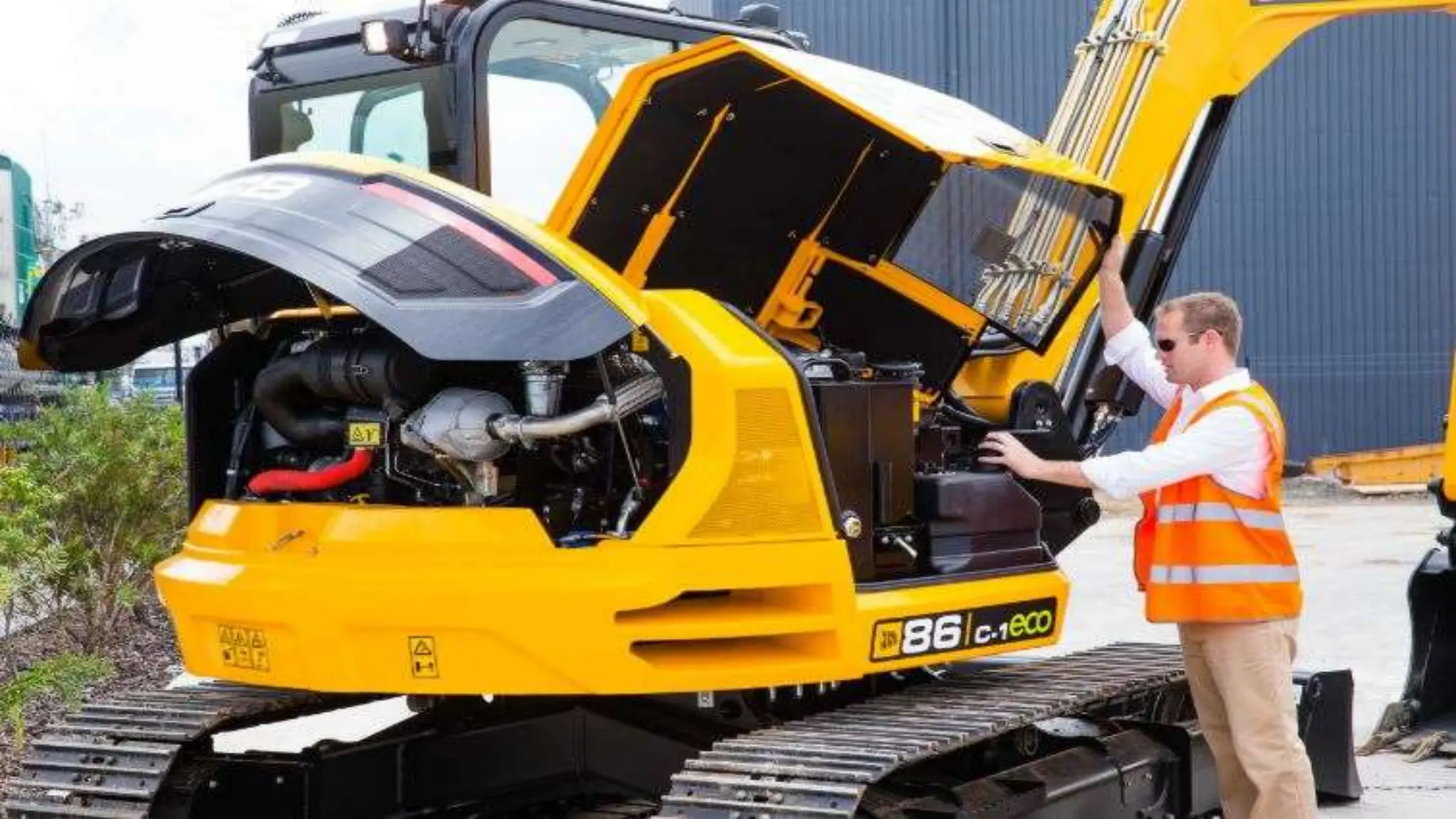how does JCB ensure safety in their construction equipment.pptx