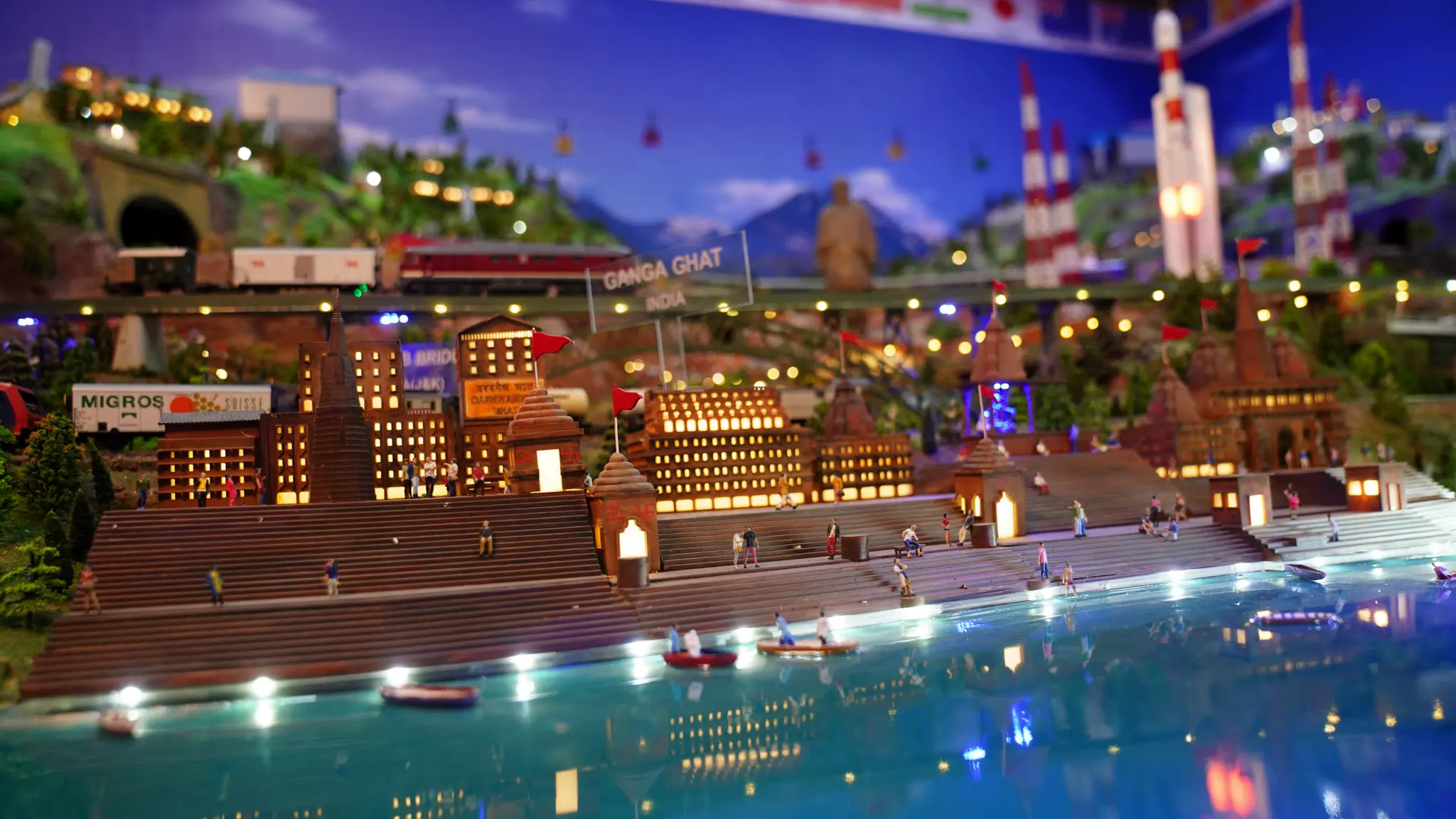 How to Create a Stunning Diorama A Step-by-Step Guide with Tips and ...