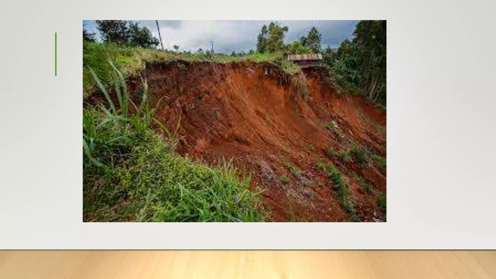 HUMAN ACTIVITIES THAT AFFECT EARTH’S LAND AND WATER.pptx