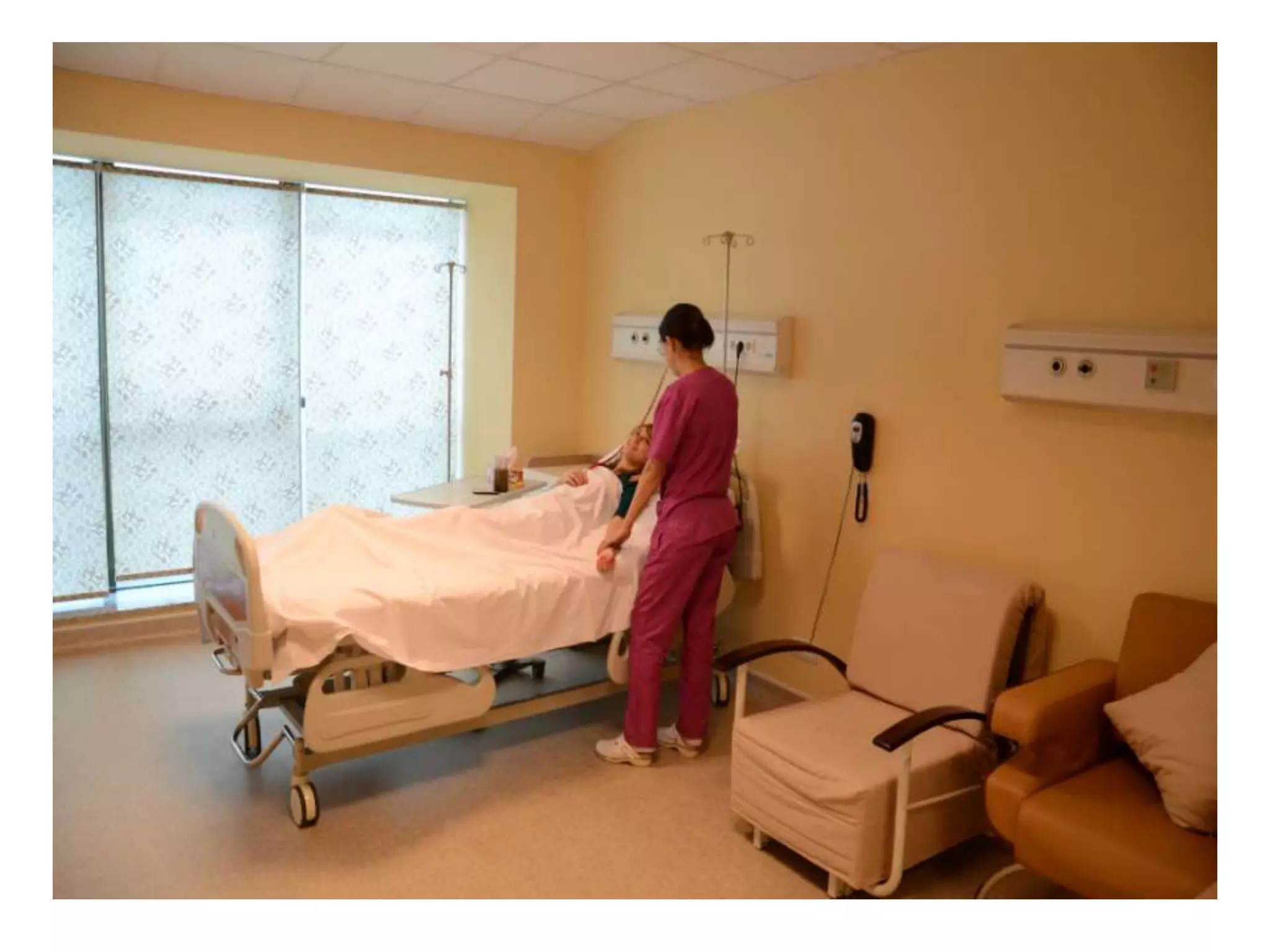 Imagini Delta Hospital | PPTX