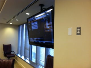 Side Hanging 42" Monitor | PDF
