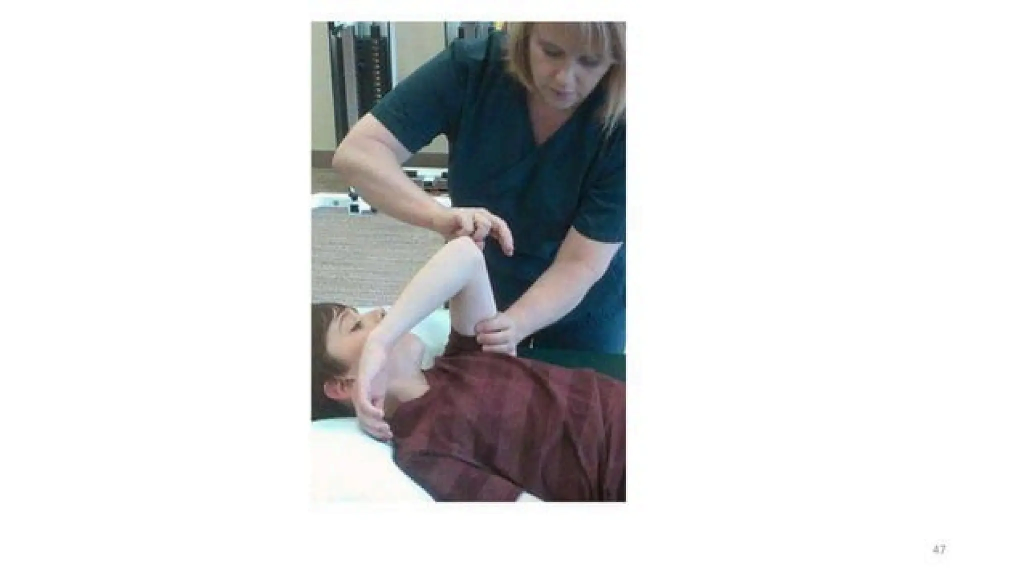 intensive care unit physiotherapy care.pdf