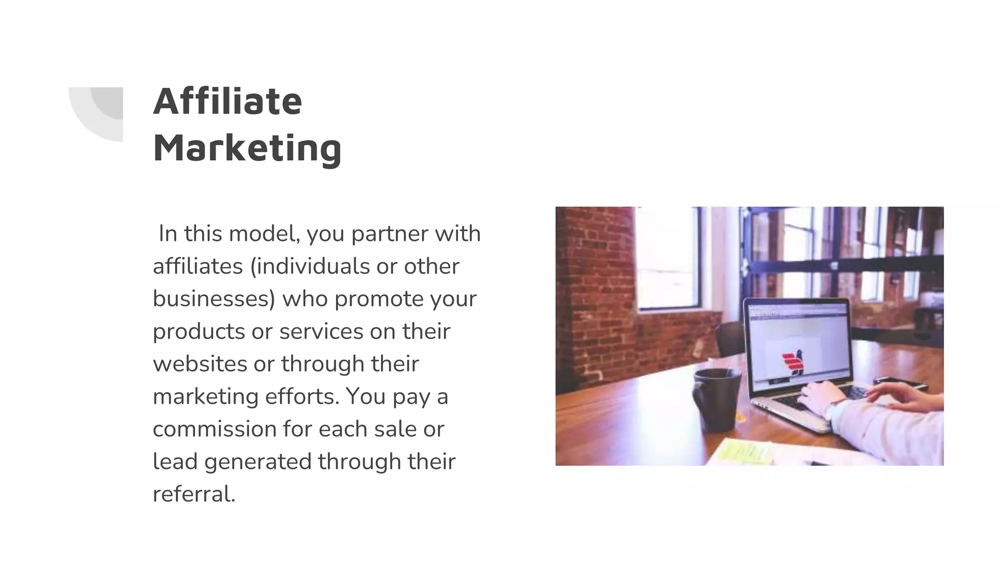 INTRODUCTION TO DIGITAL MARKETING.pptx