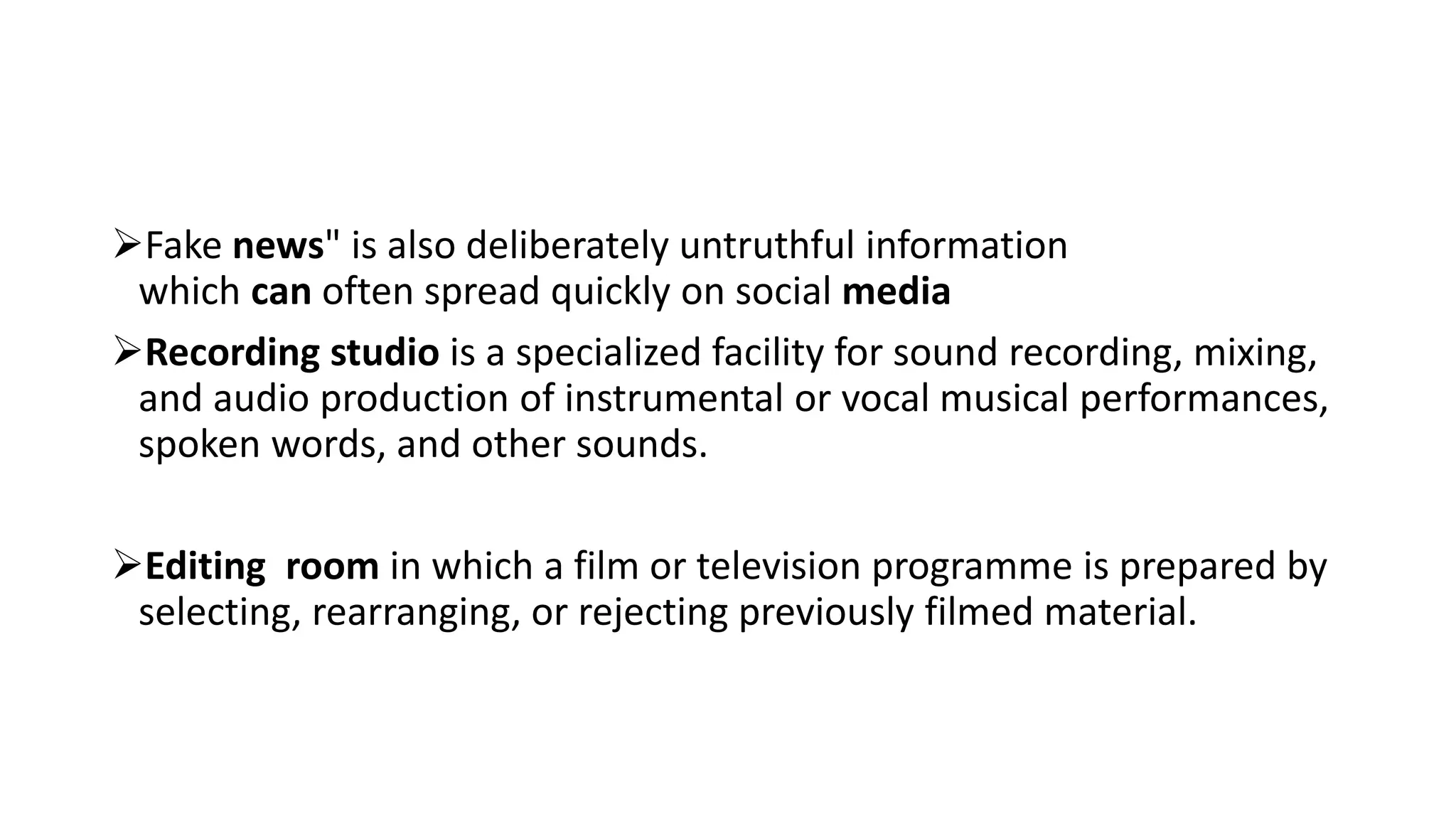 INTRODUCTION TO JOURNALISM FOR CAREER IN JOURNALISM | PPT