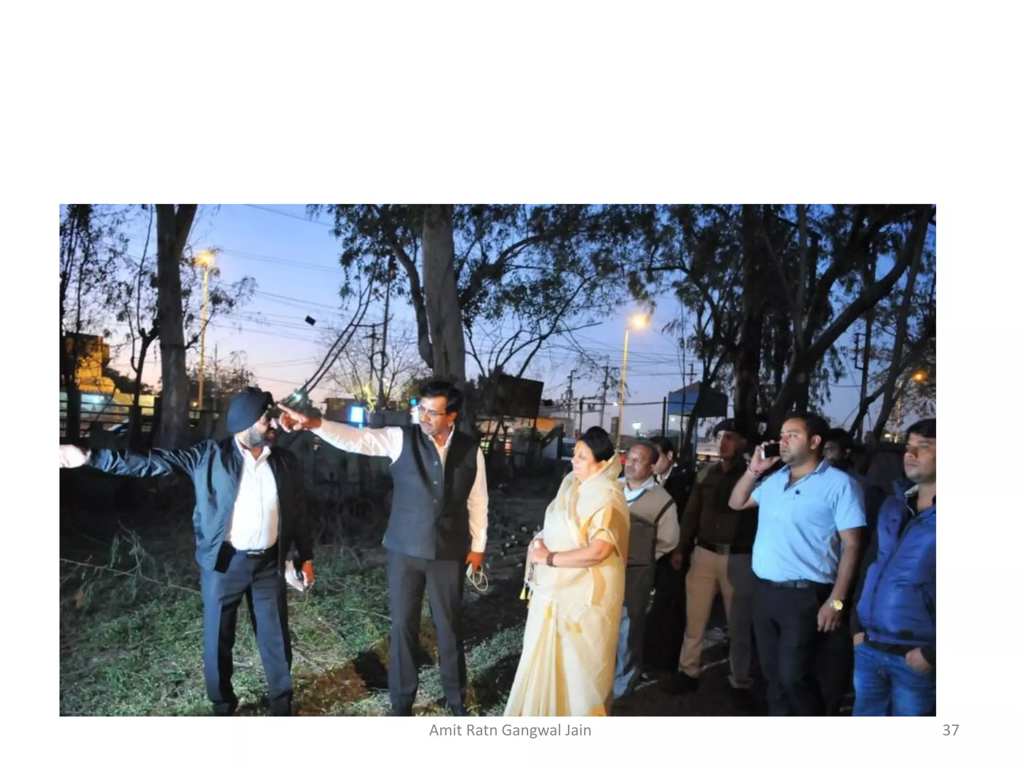 IAS Manish Singh, a leader par excellence. Leadership basics from Dr. Amit Gangwal (Amit ka PPT ...