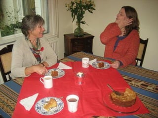 Janet and Judy make LittlePod Apple Cake | PPT