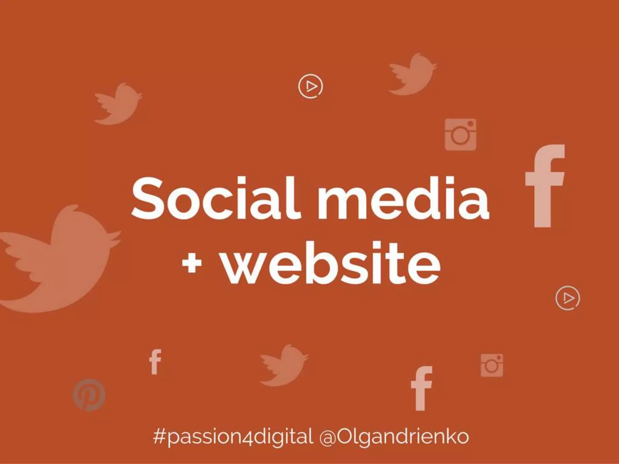 How to integrate Social Media into The Marketing Mix | PPT