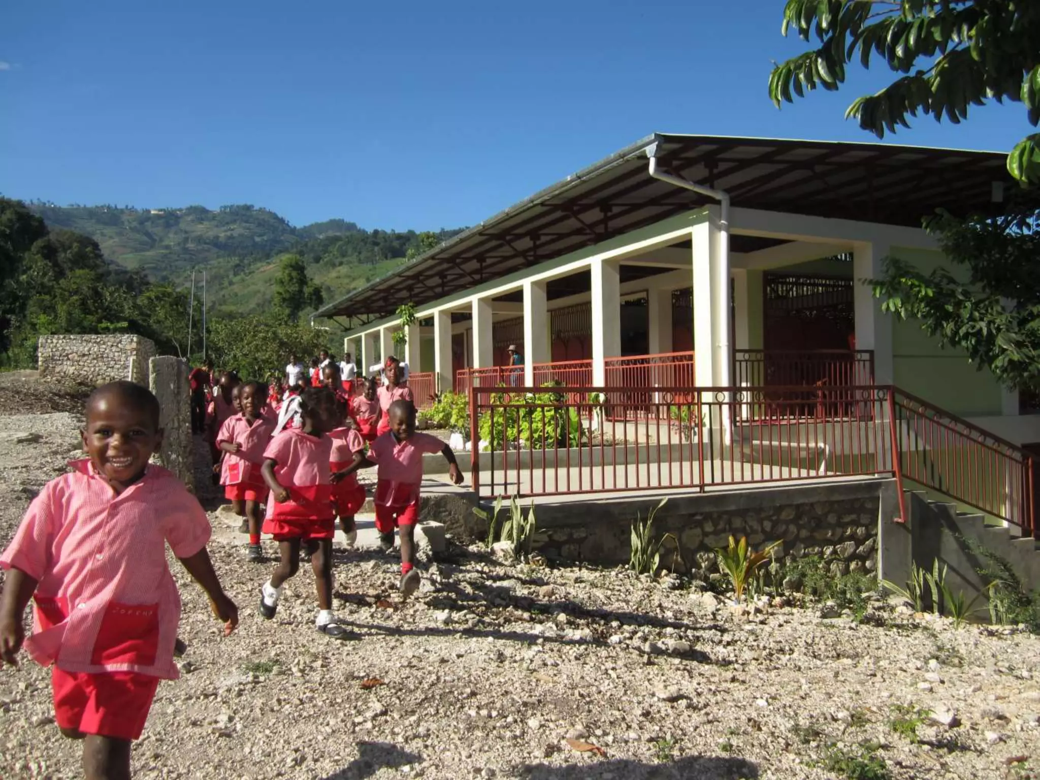 Experimenting in Search of Meaning: John Engle | PPTX