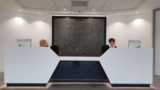 Bespoke Joinery Projects - Project Review 2017 | PPT