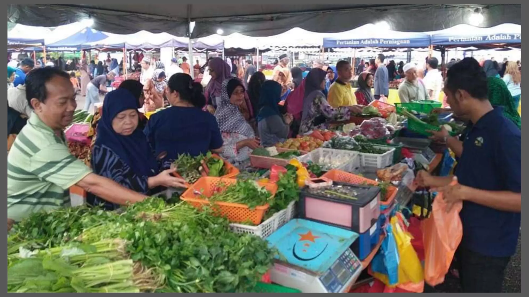 Karangan Tahun 4_Pengalaman ke pasar tani.pptx