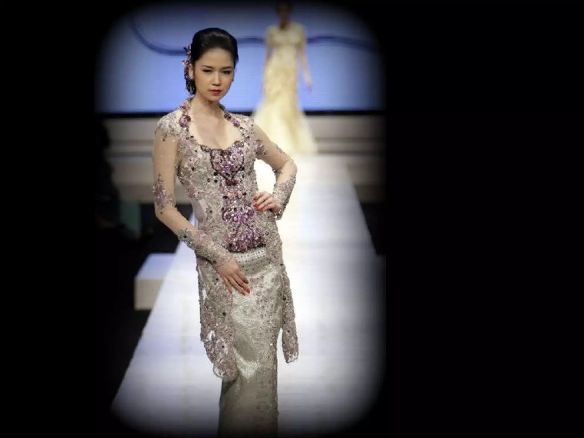 Kebaya Indonesian Traditional Dress | PPS | Women\'s Clothing | Women ...