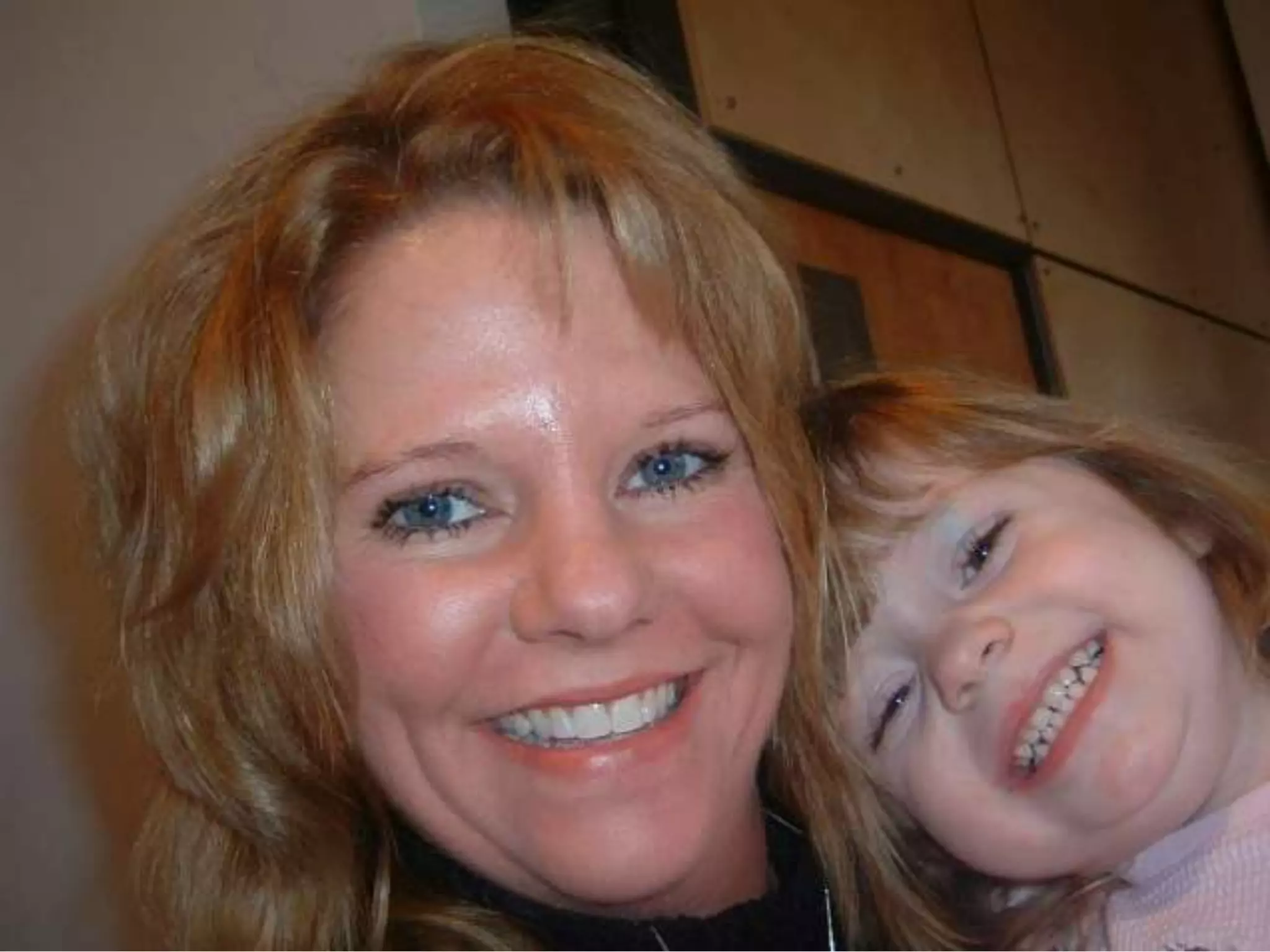 Kim Hanks Dun Holy Holy Holy Funeral Service Picture Show | PPSX