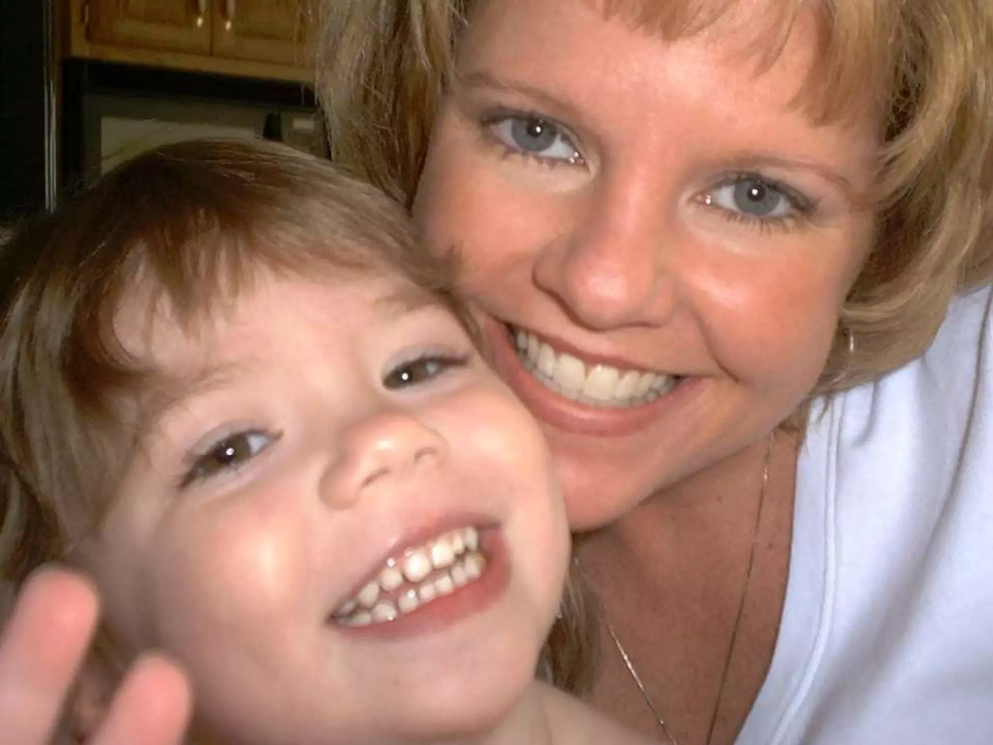 Kim Hanks Dun Holy Holy Holy Funeral Service Picture Show | PPSX