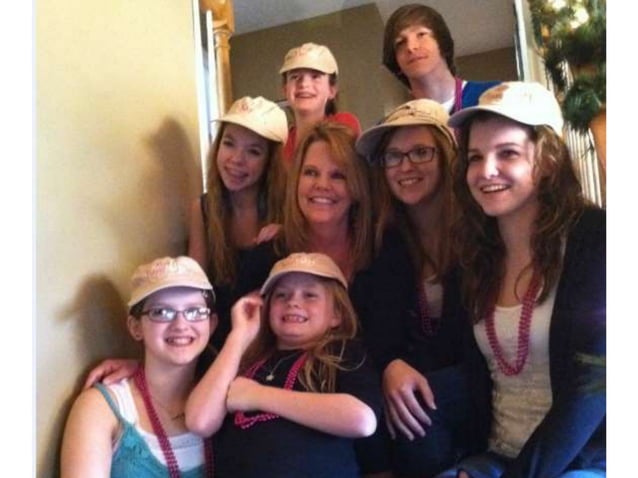 Kim Hanks Dun Holy Holy Holy Funeral Service Picture Show | PPSX