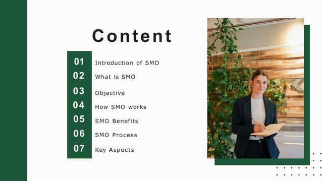 Understand the Key differences between SMO and SMM | PPTX