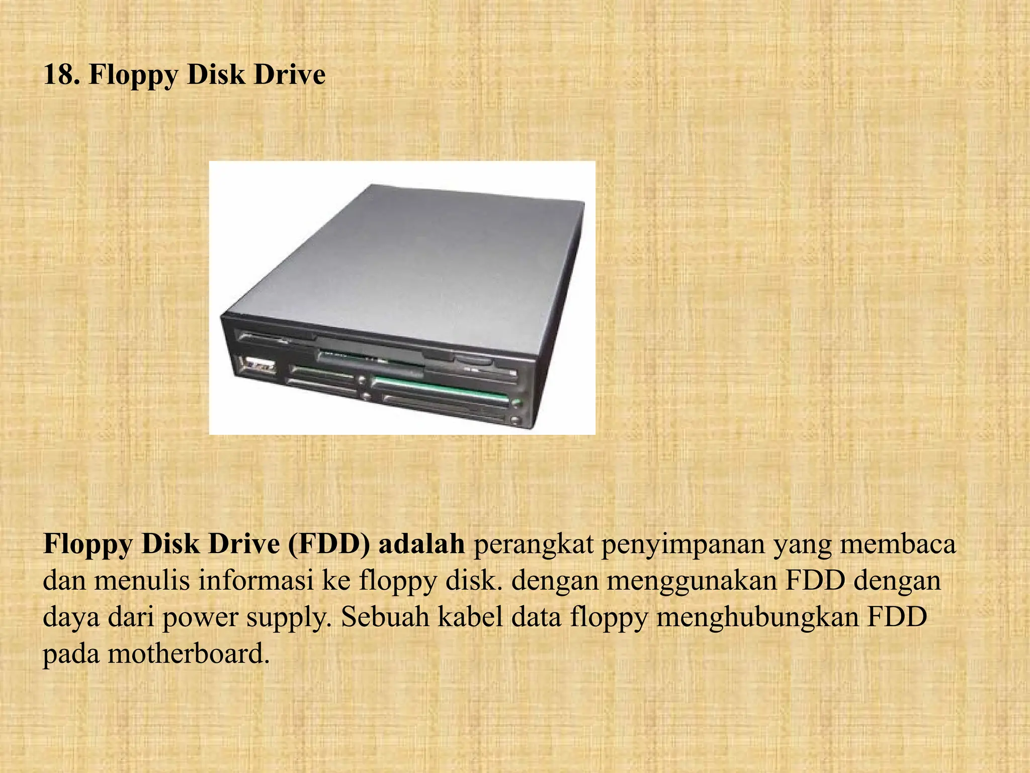 KOMPONEN KOMPONEN PC BESERTA FUNGSINYA.pptx