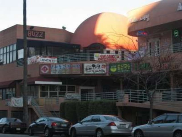 Sarah Choe. Koreatown Powerpoint. | PPTX