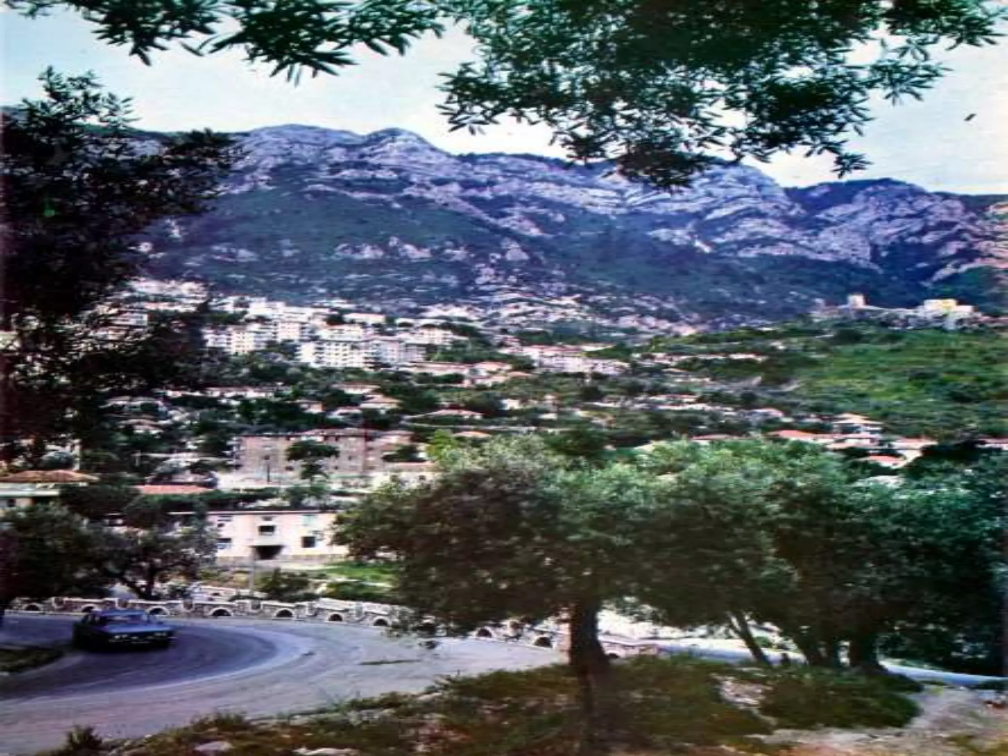 “Kush ka vizituar Krujen, ka vizituar Shqiperine” | PPTX