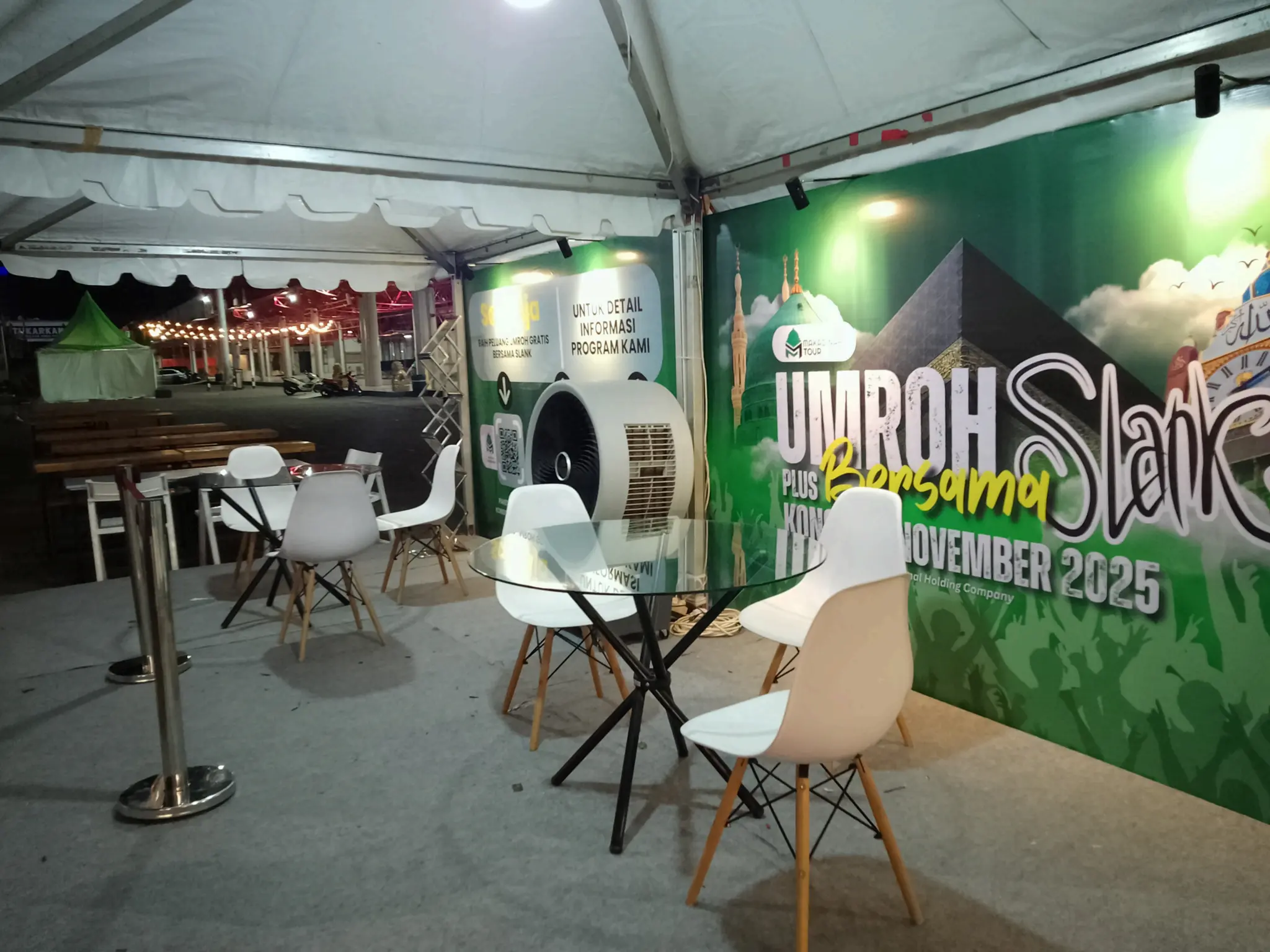 Layanan Sewa Meja Dealing Dan Kursi Scrambel | PPT