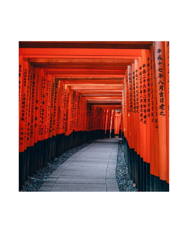 Layout Tema Travelbook Japan - Photostory | PDF