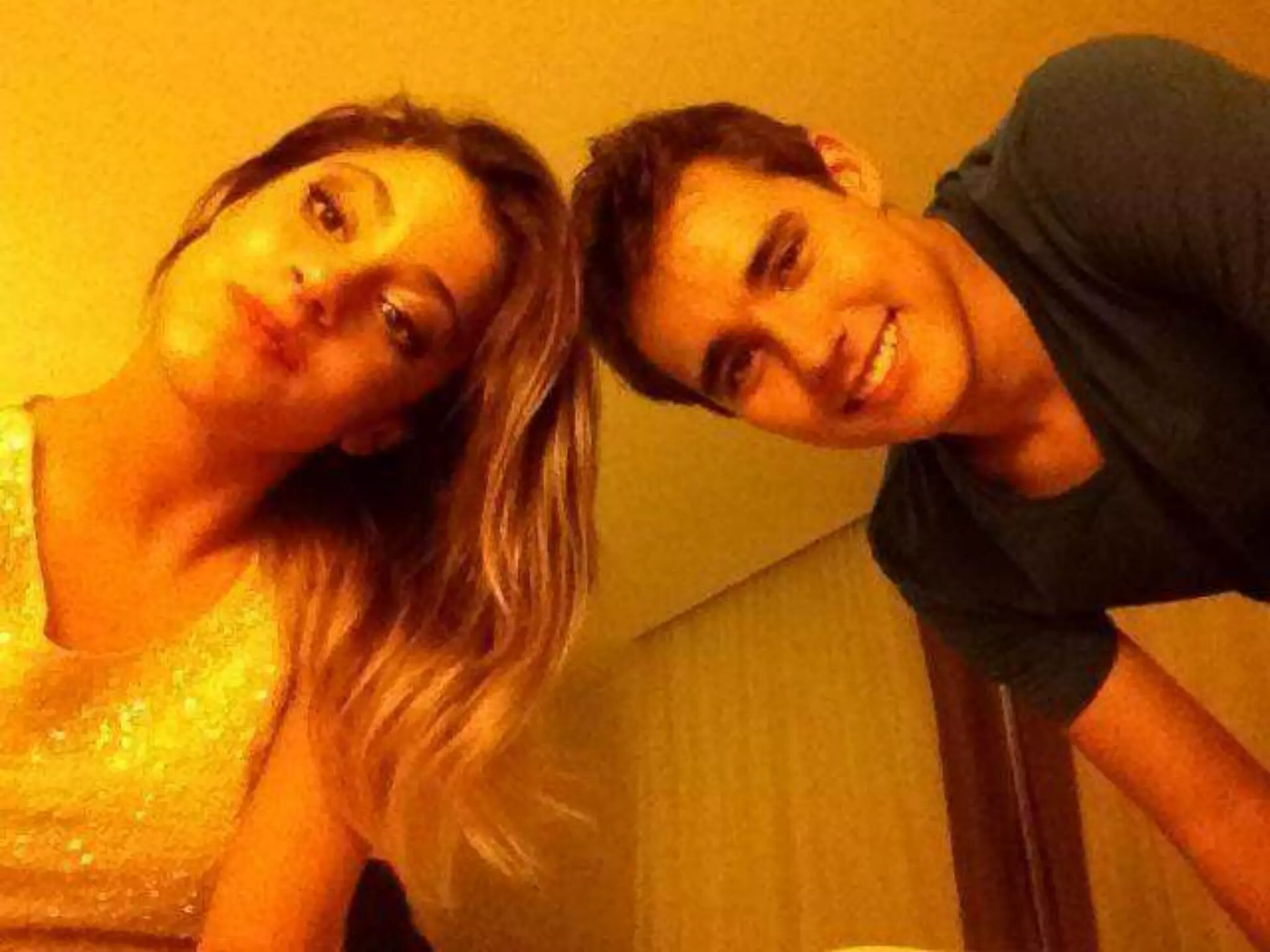 Leonetta forever | PPT