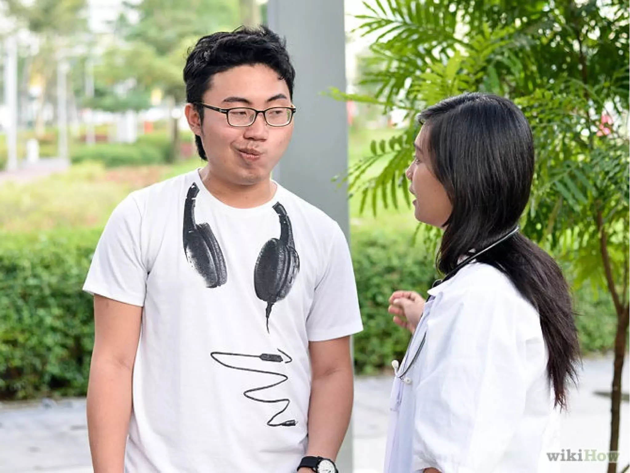 Lesson 6 - Bat Loves the Night | PPT