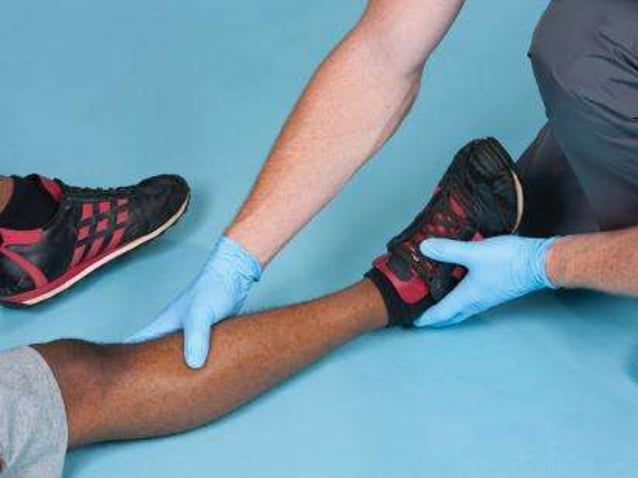 First Aid in fractures | PPTX