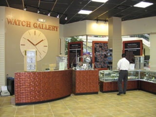 Deca Dramatic Traditions-Visual Merchandising , Display Pictures | PDF ...