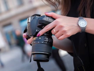 Lisa hoglen of antioch, ca respected artist | PPT