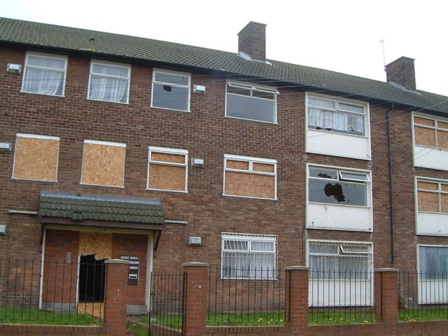 Liverpool - examples of urban deprivation | PPT