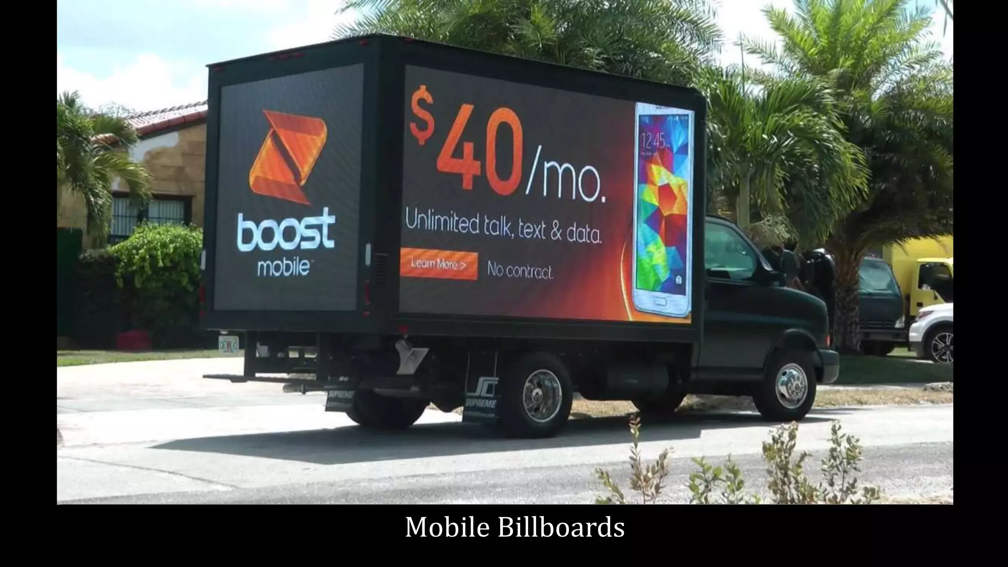 Marketing Management Innovative Hoardings and Billboards 2017 | PPTX