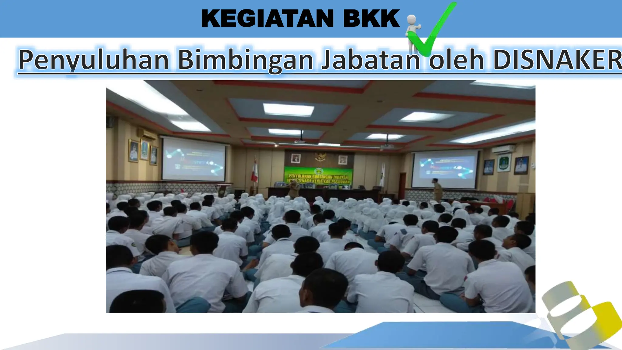 MATERI Penguatan Kelembagaan BKK SMK PGRI 2.pptx