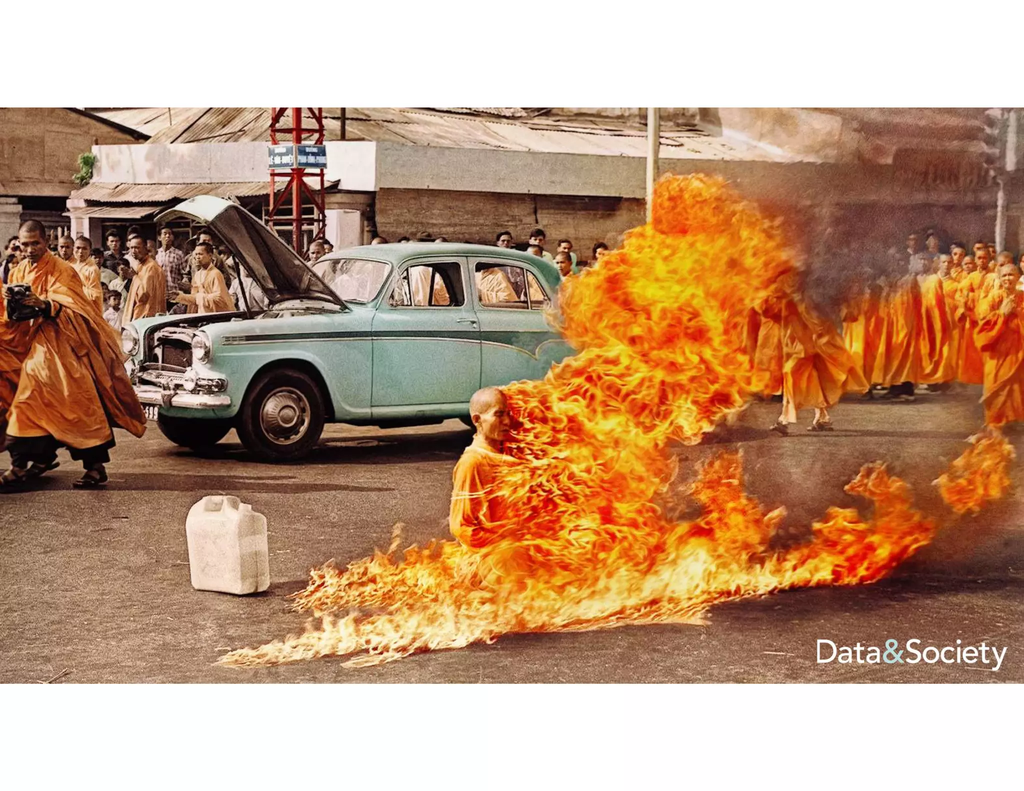 Media Manipulation, Amplification and Responsibility — ONA18 | PPT