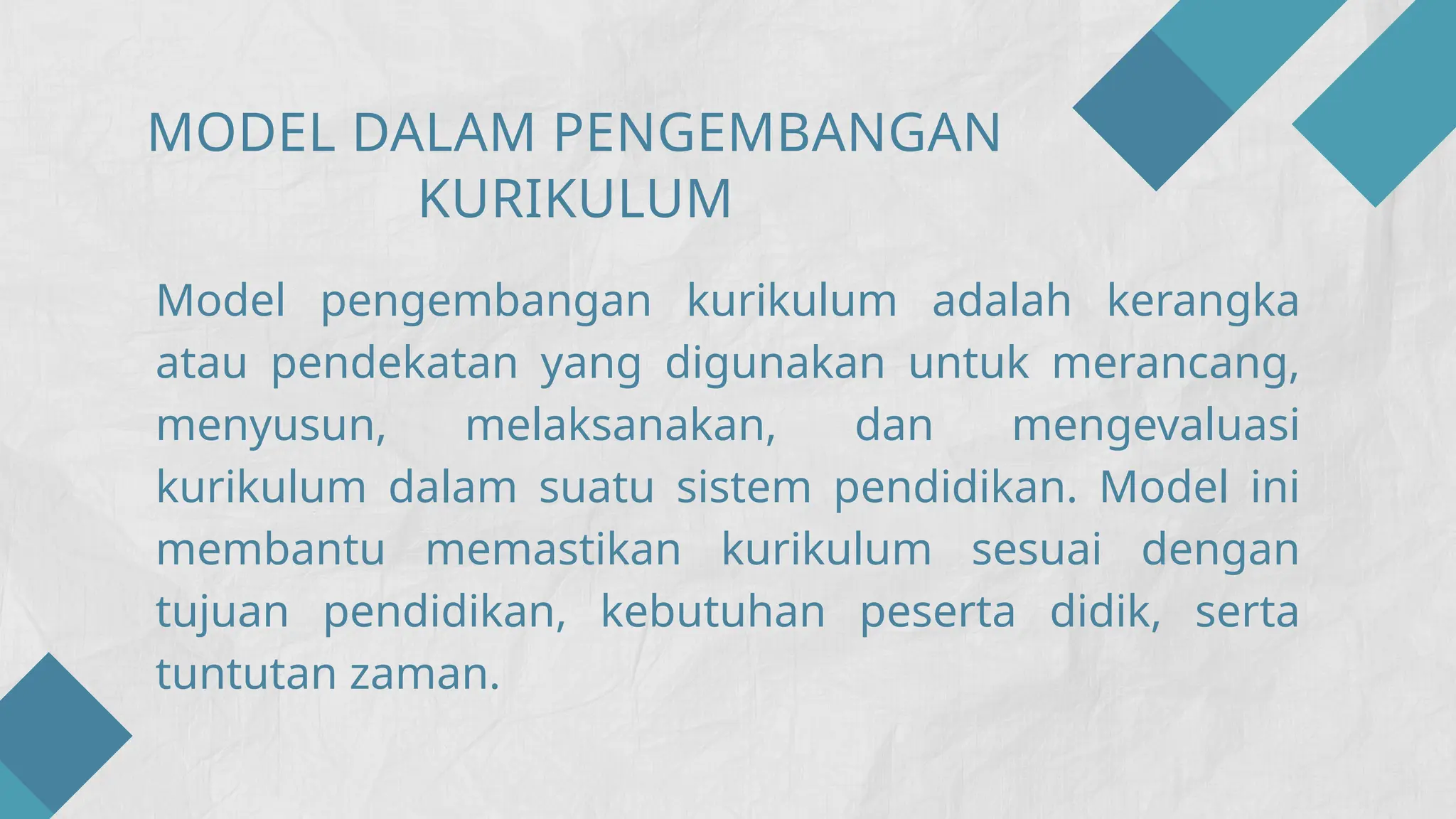 MODEL DAN PENGEMBANGAN DINAMIKA KURIKULUM DI INDONESIA.pptx