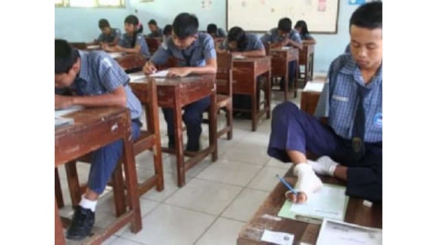 Model Pendidikan Inklusif dan Layanan Pembelajarannya | PPTX