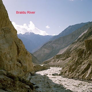 Greg Mortenson's Route from K2 to Askole, 1993. | PDF