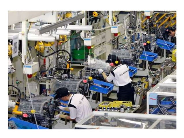 MO I Materi Strategi Layout | PPTX