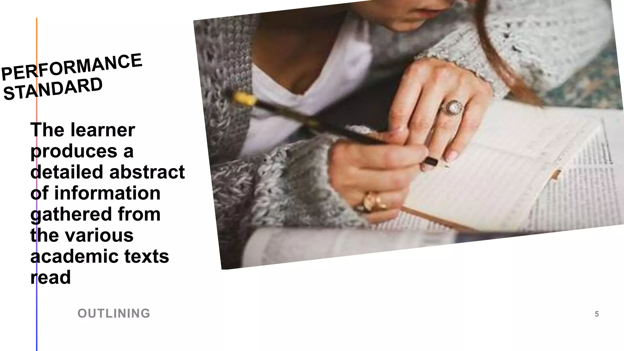 OUTLINING A READING TEXT.pptx