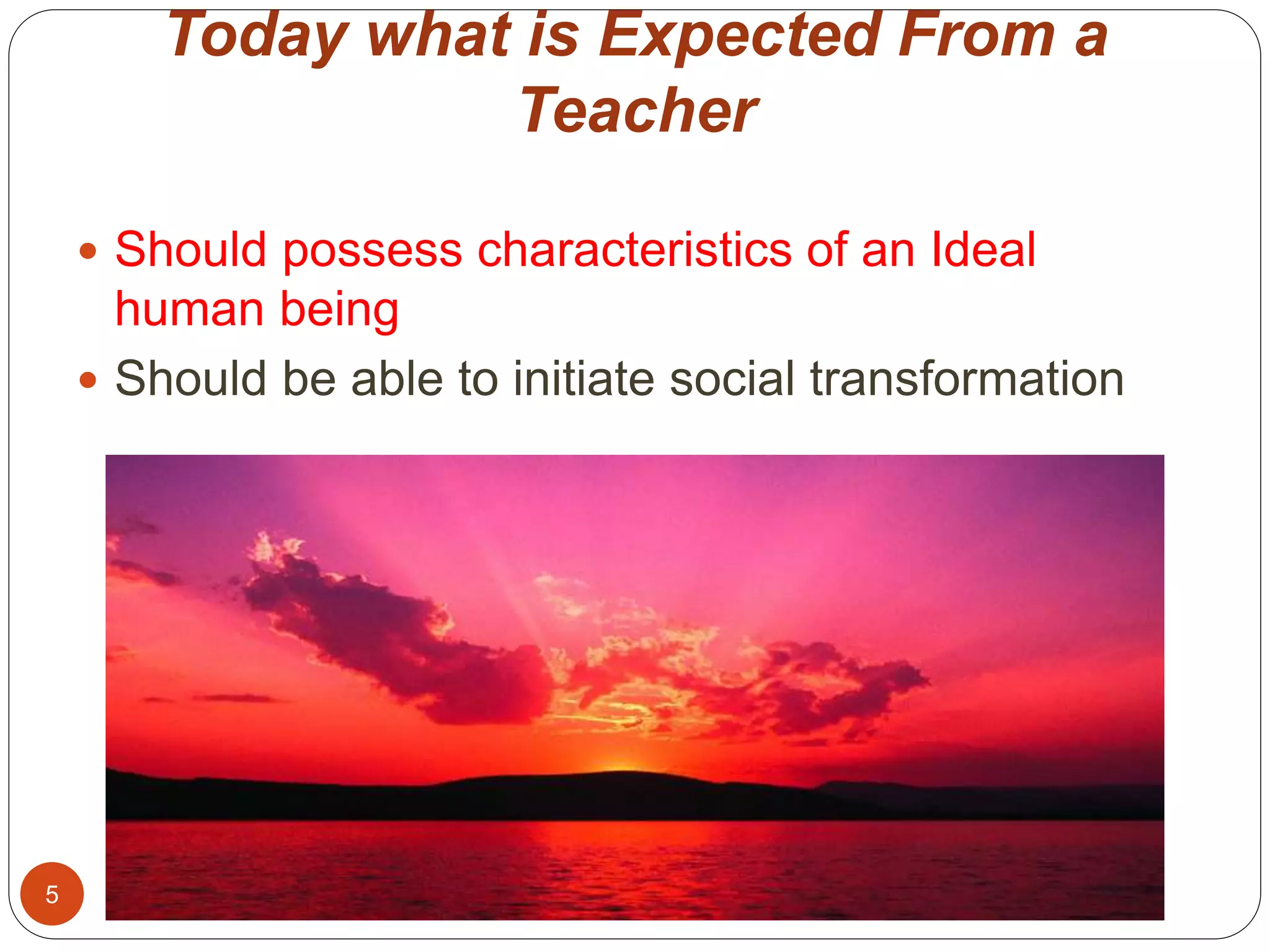 THE ROLE OF TEACHER IN SOCIETY | PPTX