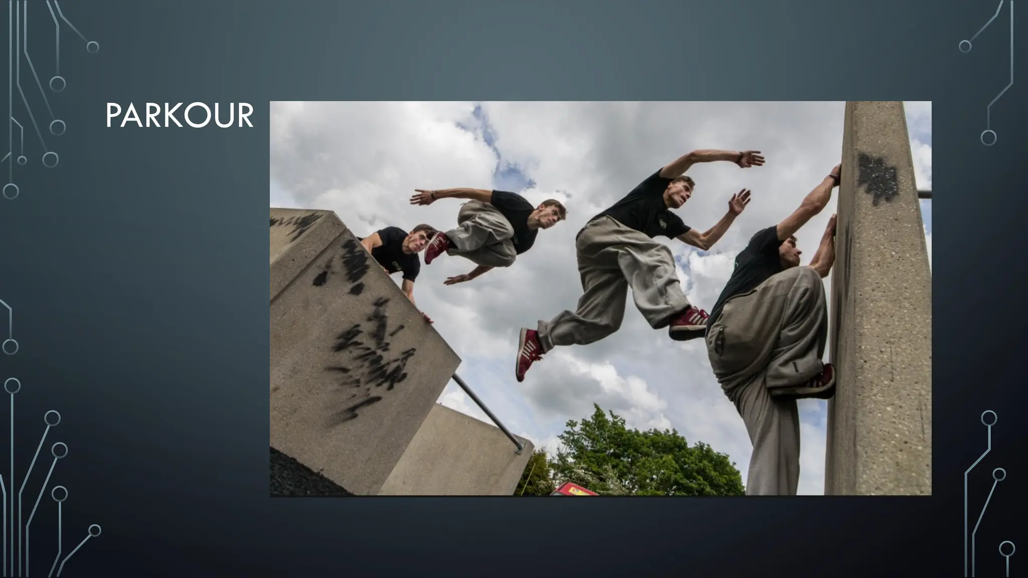 PARKOUR.pptxknkfnkcfgihowd shosC CJHOWDK SJ | PPTX