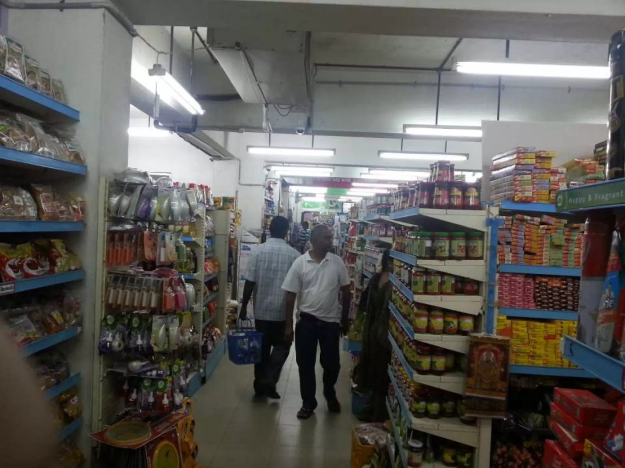 Store layout of Pazhamudir nilayam | PPTX