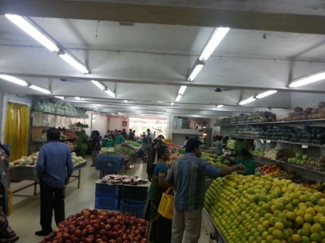 Store layout of Pazhamudir nilayam | PPTX