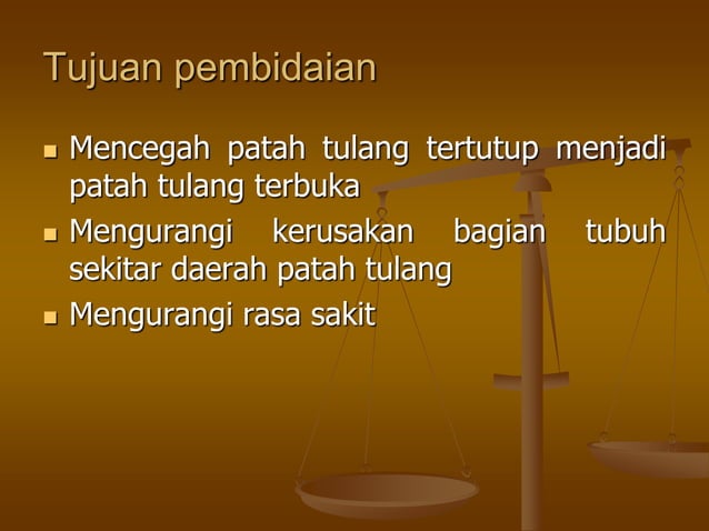 PEMBALUTAN & PEMBIDAIAN, pertolongan pertama | PPT