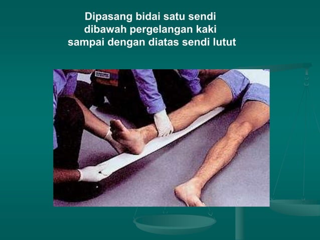 PEMBALUTAN & PEMBIDAIAN, pertolongan pertama | PPT