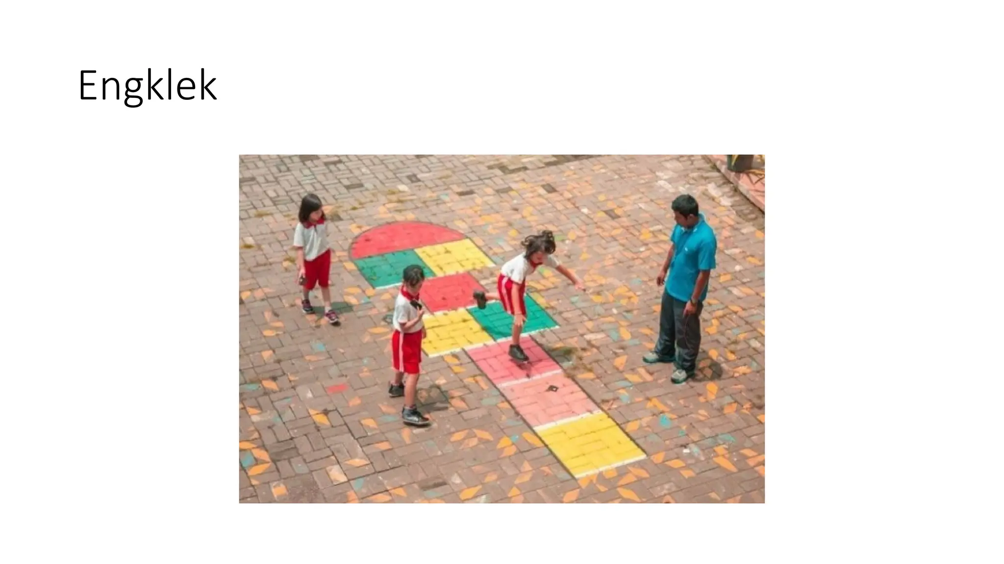 Permainan Tradisional di Negara Indonesia.pptx