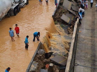 Philippines - Typhoon Ondoy | PPS