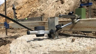 Photo Gallery: Using Motionics’ Wireless Pile Load Test Kit for ...